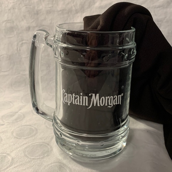 Capitan Morgan | Dining | Glass Capital Morgan Mug Logos Barware Drinks ...